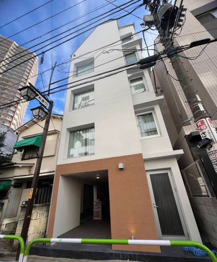 【101】豊島区/庚申塚駅徒歩3分/西巣鴨駅徒歩7分/巣鴨•池袋•新宿•渋谷/シングル3台/21m2 - Ikebukuro