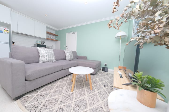 Sydney Stylish Bondi Beach Apt Walk To Bondi Beach - 邦代海灘