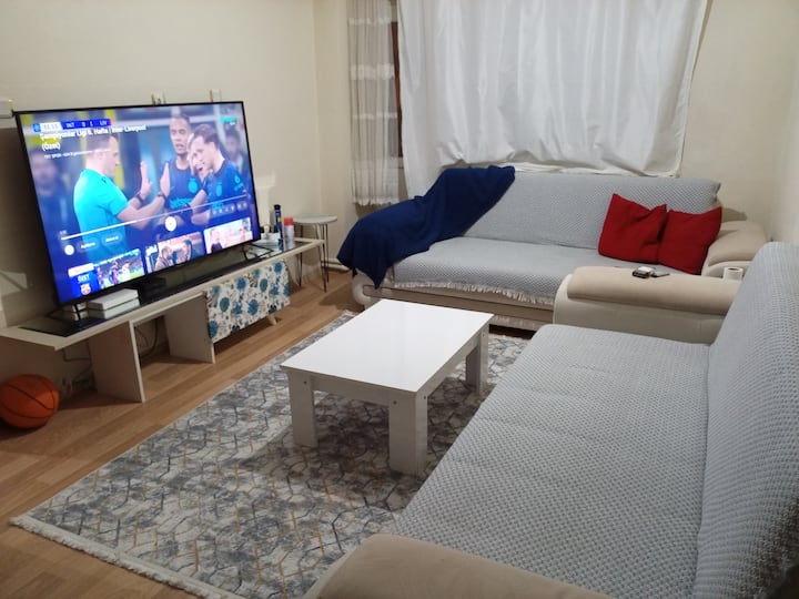 Sahile Yürümeli 2+1 Full Eşyalı Apartman Dairesi. - Çanakkale