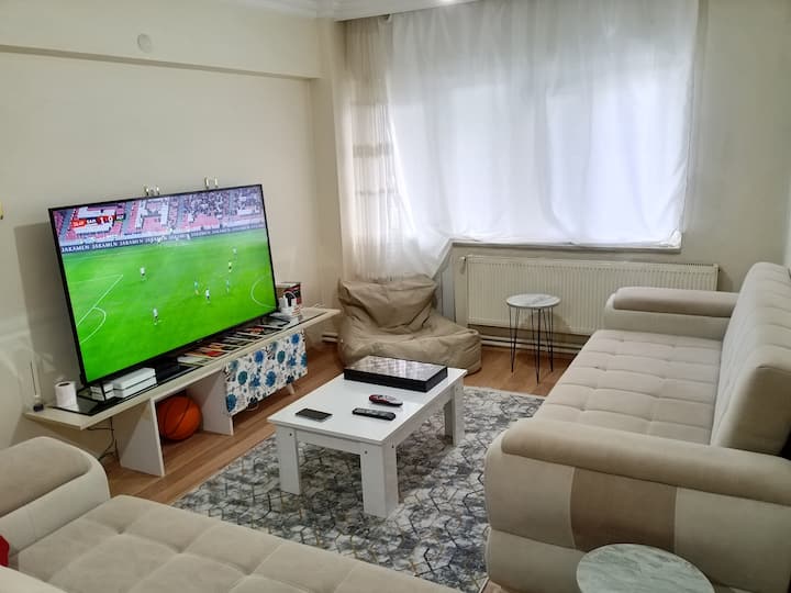 Sahile Yürümeli 2+1 Full Eşyalı Apartman Dairesi. - Çanakkale