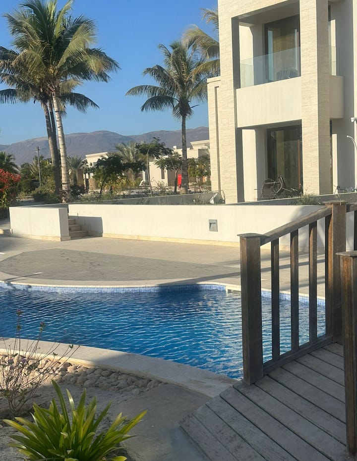 Cosy Winter Escape - Oman