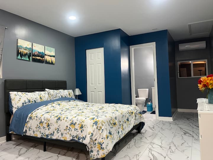 Stylish Private Room | Cozy, Clean & Modern - Chesterfield, VA