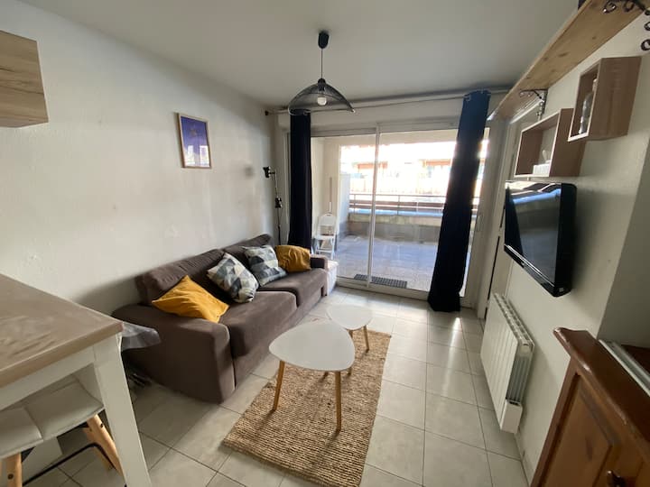 T2 Hauteur De Briançon-parking-casier à Ski - Briançon