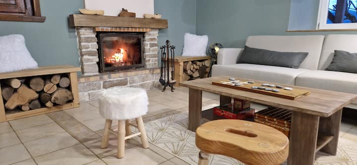 Gîte "L'écrin Du Dessoubre" 10 P, Vue Incroyable - Pont-de-Roide