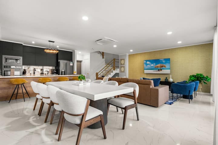 New Condo Near Beach! W/ Tennis Court, Pool & Gym! - Aruba