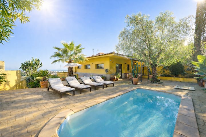 Coastalvillas - Villa Botanica - Pineda de Mar