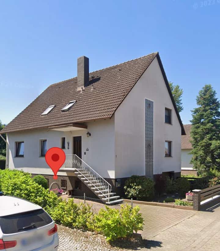 3-zimmerwohnung Mit 7 Einzelbetten, 2 Bäder - Garbsen