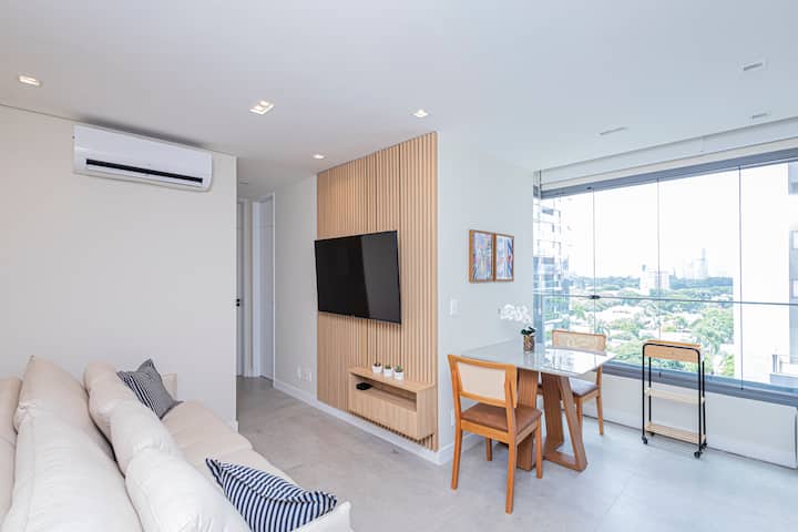 Modern Apartment Pinheiros | Design + Amenities - Brazil