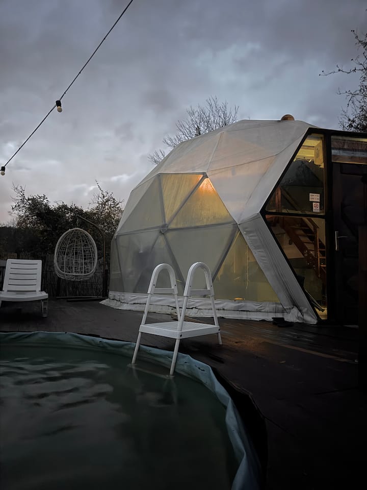 Göl,otoban Yht Manzaralı Sıcak Havuzlu Kapsül - Karasu