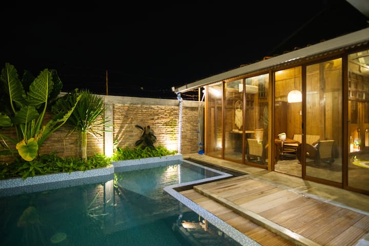 Javanese Villa Private Pool - Omah Selaras Rabbit - Yogyakarta