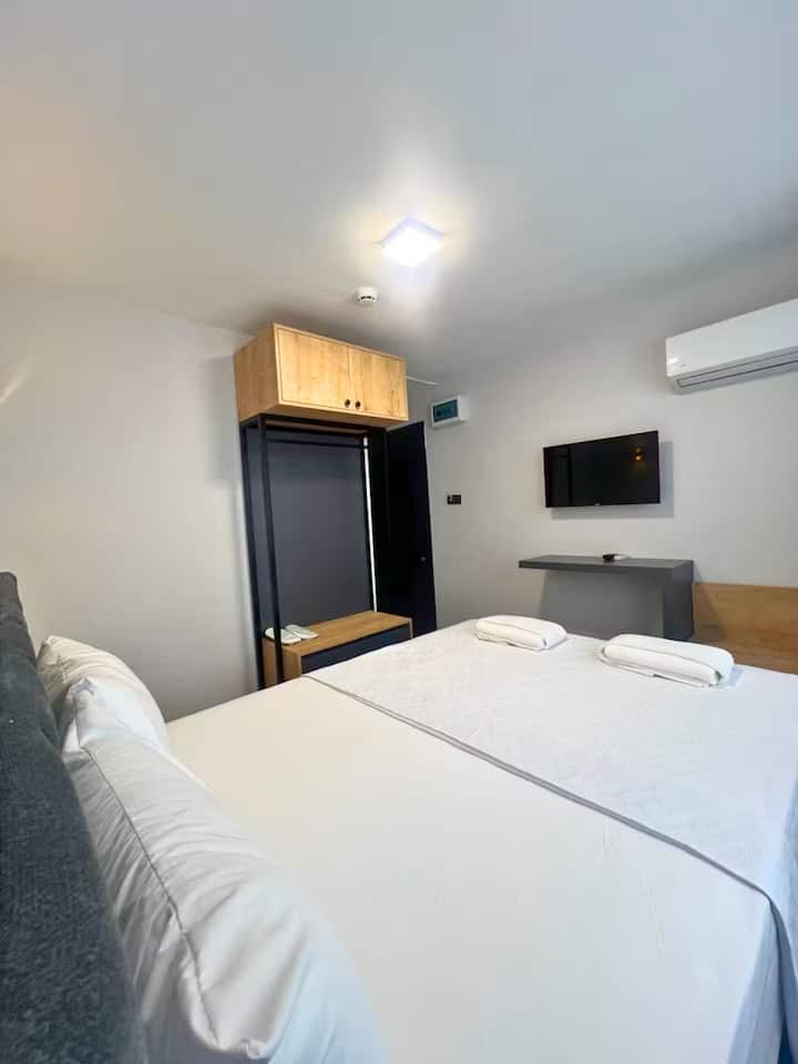 ŞEhir Merkezinde 2 Kişilik Oda - Antalya