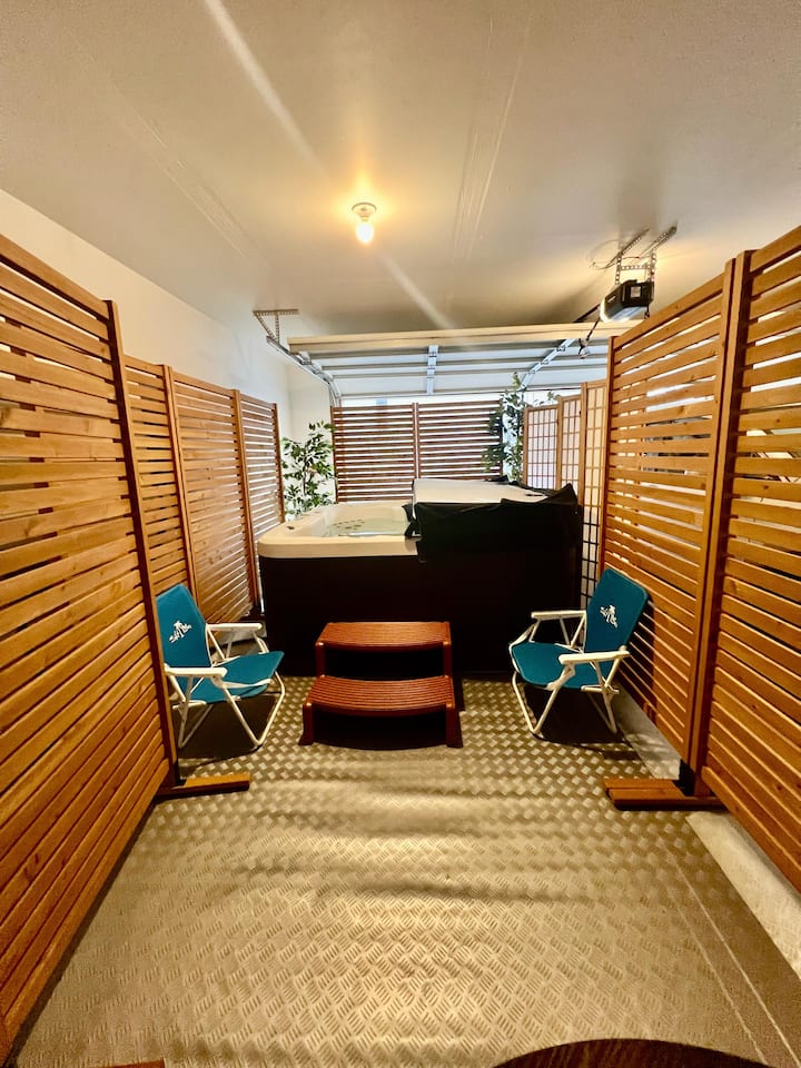 Slc Heights | High-end/work/hottub/sleeps16/garage - Salt Lake City, UT