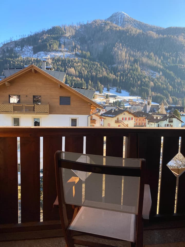 Mansarda Stile Cottage Nel Cuore Delle Dolomiti - Moena