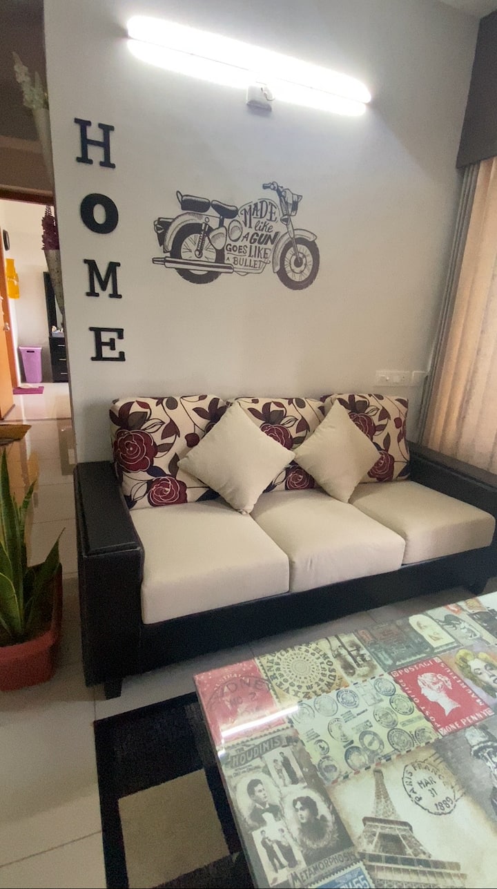 Heels & Hustle - Ahmedabad