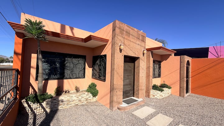 Casa Orange | Relaxed Stay - Loreto