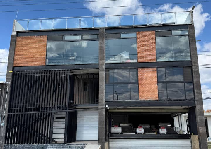 Departamento Cerca De La Feria Y Lienzo Charro. - Lagos de Moreno