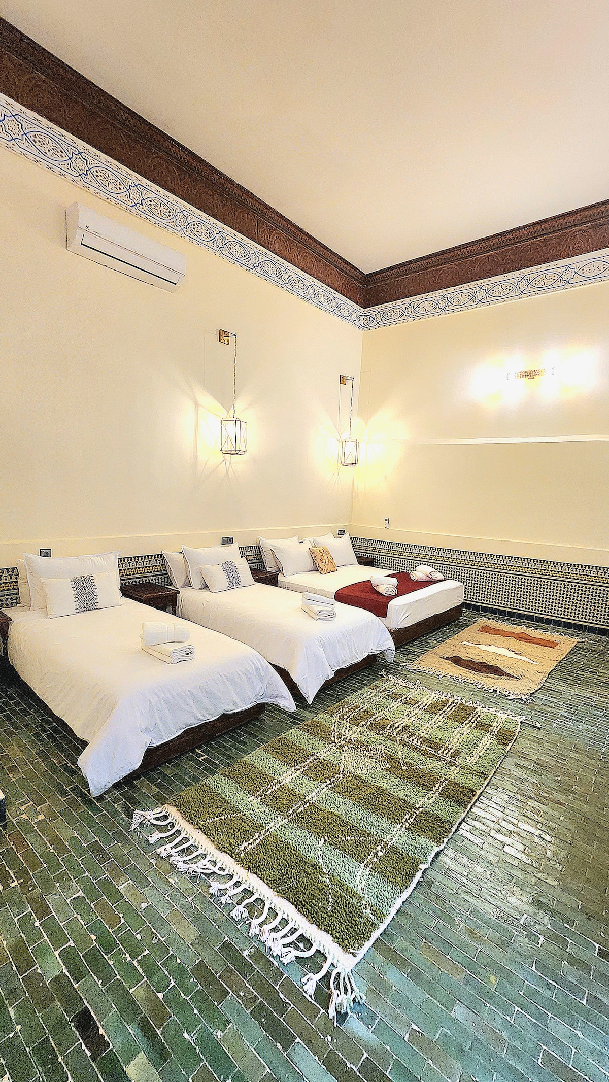 Habitación familiar con encanto en Medina - Riads en alquiler en Fez ...