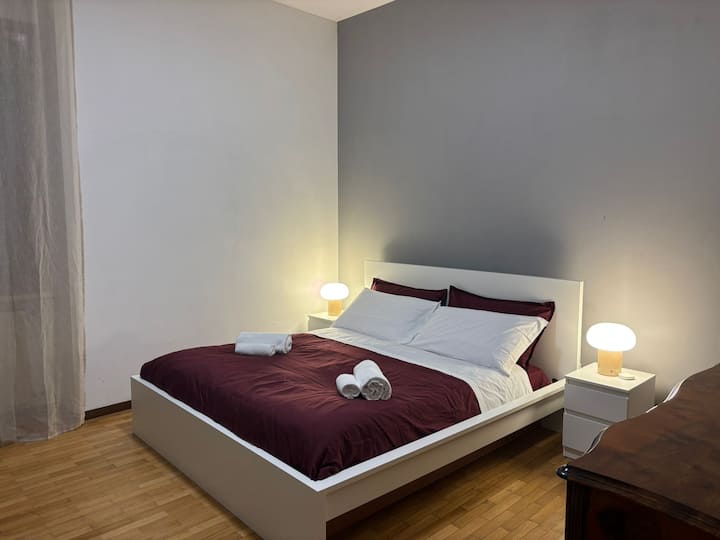 Marble Home | City Center Big Apartment - Bergamo