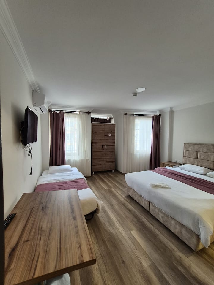 ÇAnakkale Merkez'de Temiz, Rahat Ve Ferah Oda - Eceabat