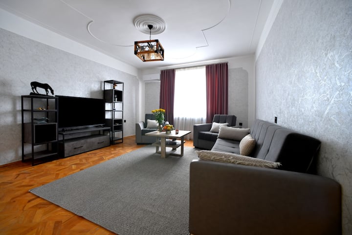 Sayat Nova-abovyan| Central | 24/7 | Self Check-in - Armenia