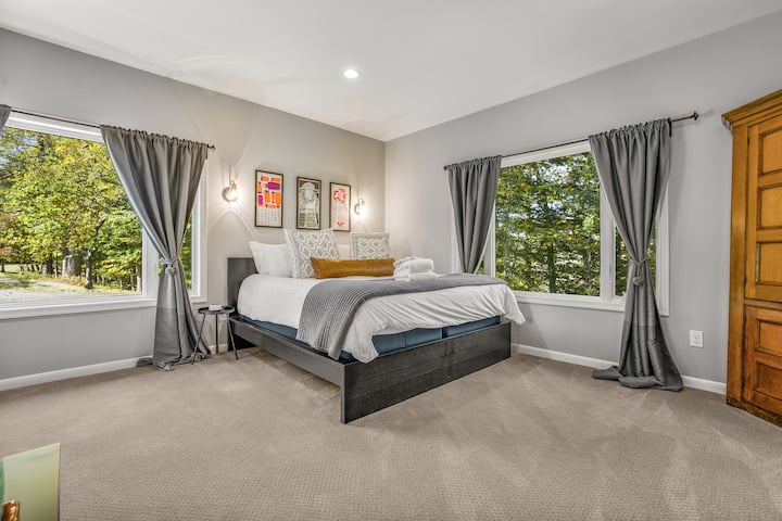 40 Acre - Mechum Hill Guest Cottage - Crozet, VA