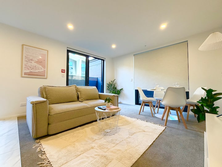 Unit In Manchester Square — New Stadium - Christchurch