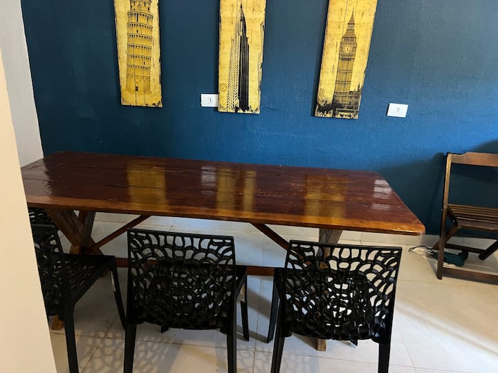 Cândido House
Casa Com 5 Quartos 12 Pessoas - Foz do Iguaçu