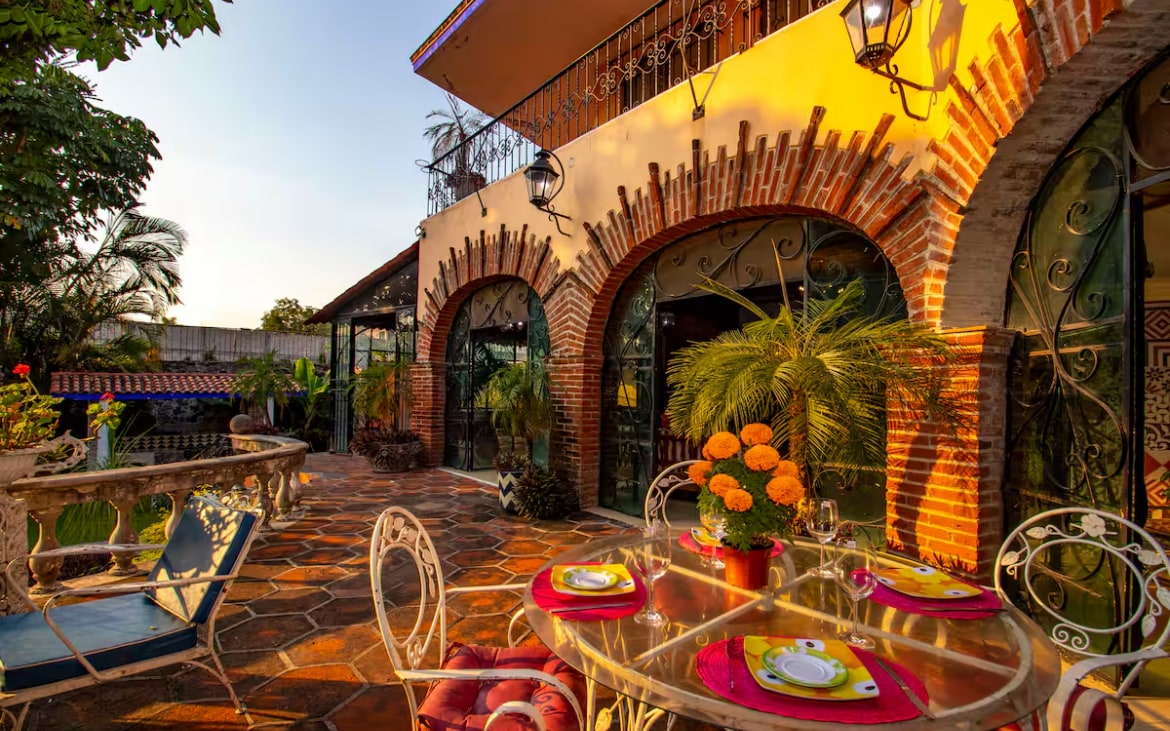 Nouveau ! Bamboo Jacaranda (piscine et jardin) - Maisons à louer à ...