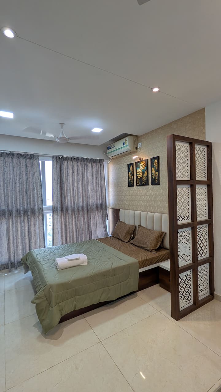 Ameya Stays - The Studio Two | City & Hills Baner - Pune