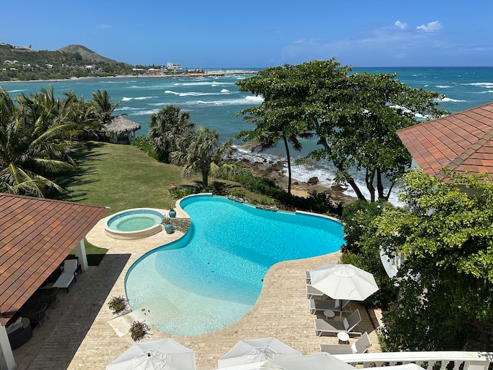 Castle Villa Oceanfront *Secluded Beach* - Puerto Plata
