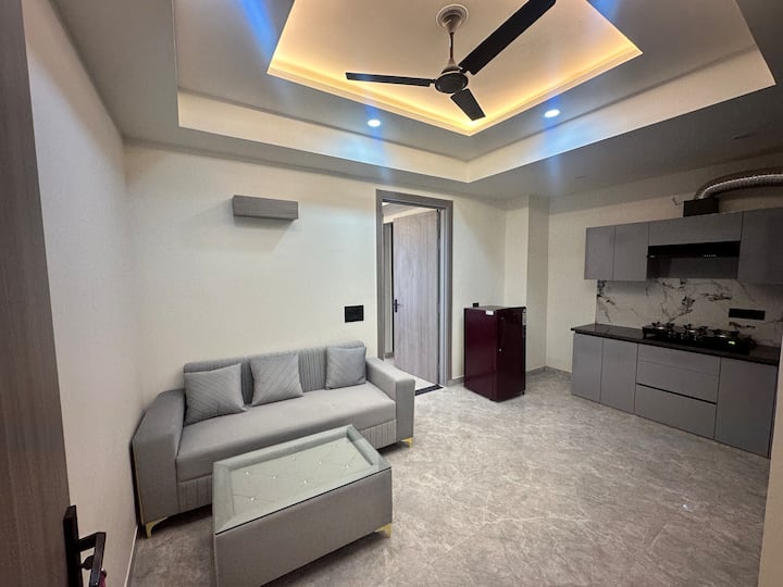 Private Luxury 1bhk | Sector 57 - Gurugram