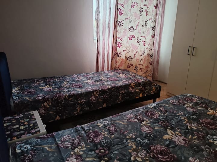Parklake/ M Grigorescusubway/2 Rooms/5 People/work - Județul Călărași