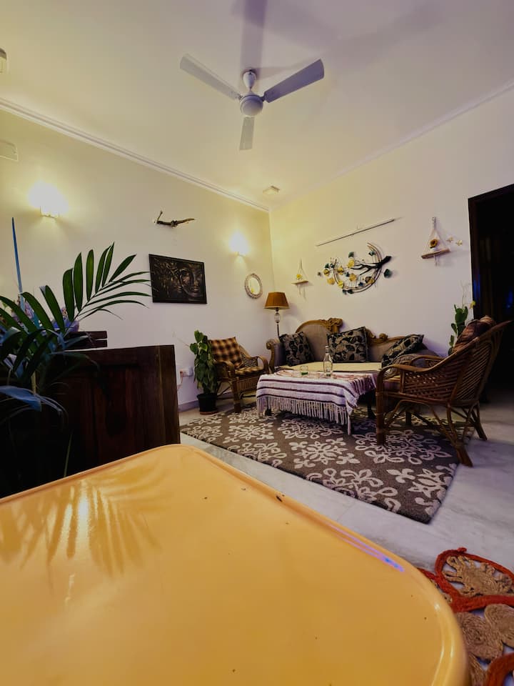 Vaishvik’s Blissful Retreat| Peaceful Escape Relax - Noida