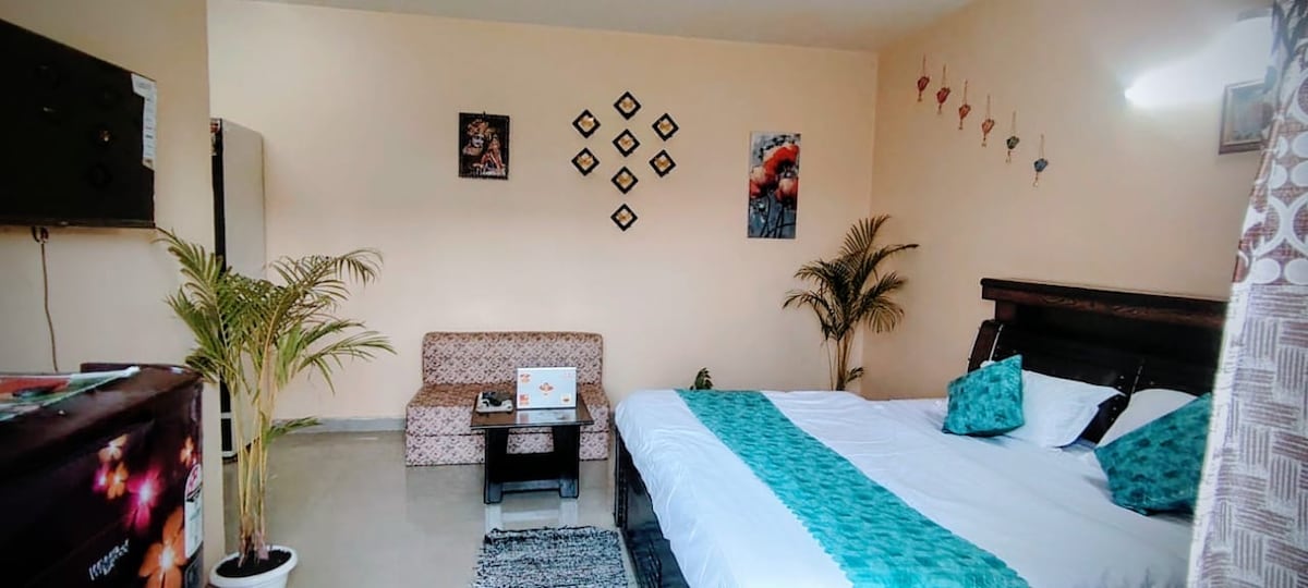 Atithi At Home - Flats for Rent in Vrindavan, Uttar Pradesh, India - Airbnb