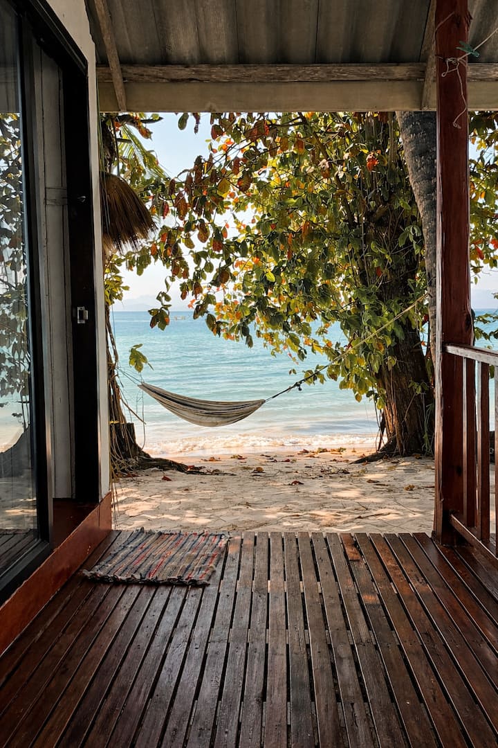 Beachfront Bungalow With Ac - Ko Pha Ngan