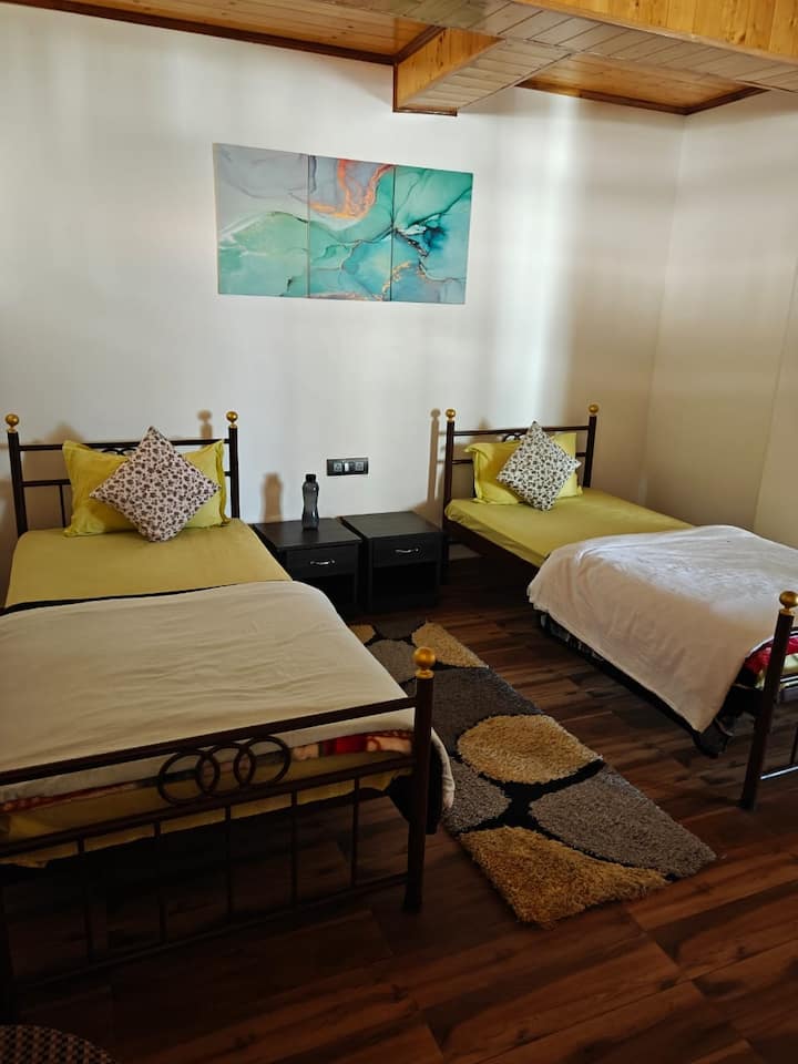 Spacious Room In 2bhk Apt Kalimpong East Wing - Kalimpong