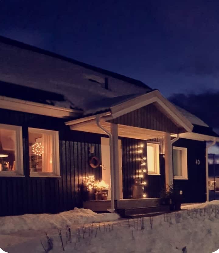 Boende För Stora Sällskap Med Närhet Till Allt. - Krokom