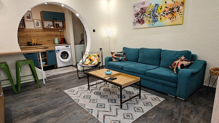 Sunny City Center Apartment With A Private Yard - Filibe