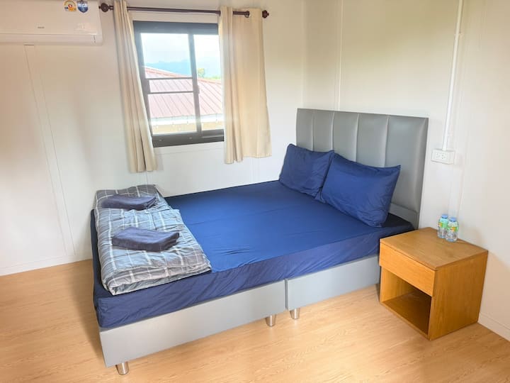 Phuchewa​ Camping With Bed & Breakfast At Pechburi - Kaeng Krachan