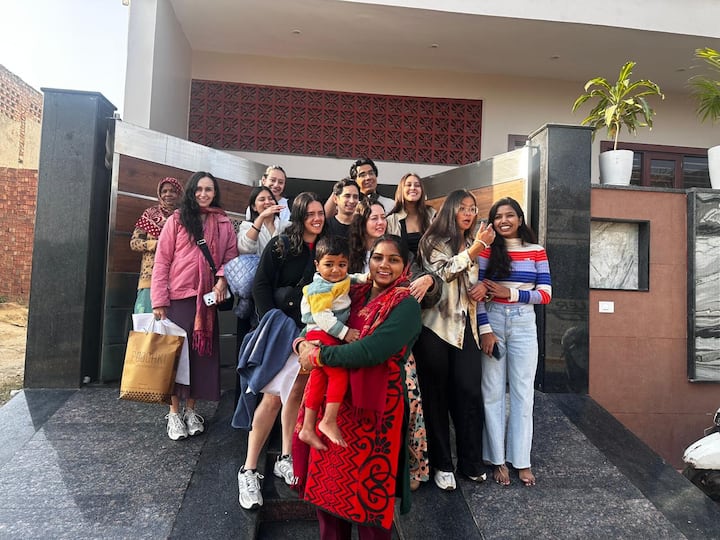 Best Place To Stay In Agra - Agra