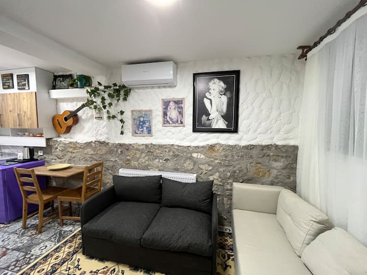 ŞEhir Merkezinde ŞIrin Ev - İzmir