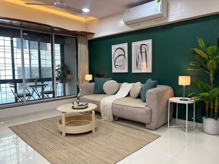 Curated 3bhk Next To Hinduja Khar Tv Wifi Clean - Mumbai