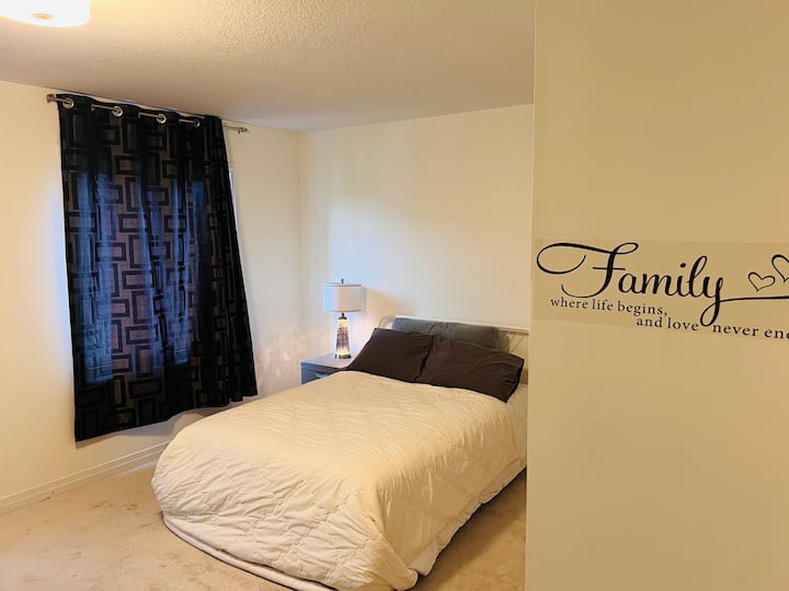 The Wakeling Home. Classic And Contemporary Suite. - Brantford