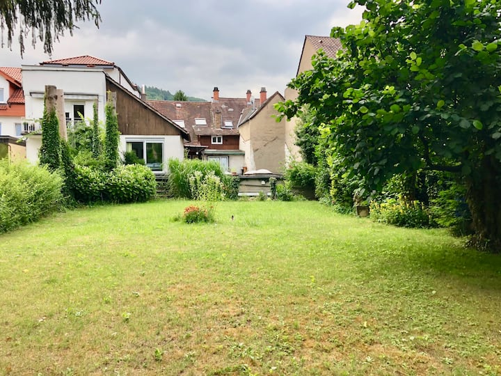 Haven Above A Boutique – Old Soul, Playful Spirit - Weinheim