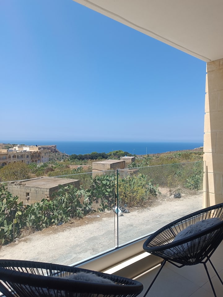 Modern Apartment With Sea & Valley View Plus Pool - Malta