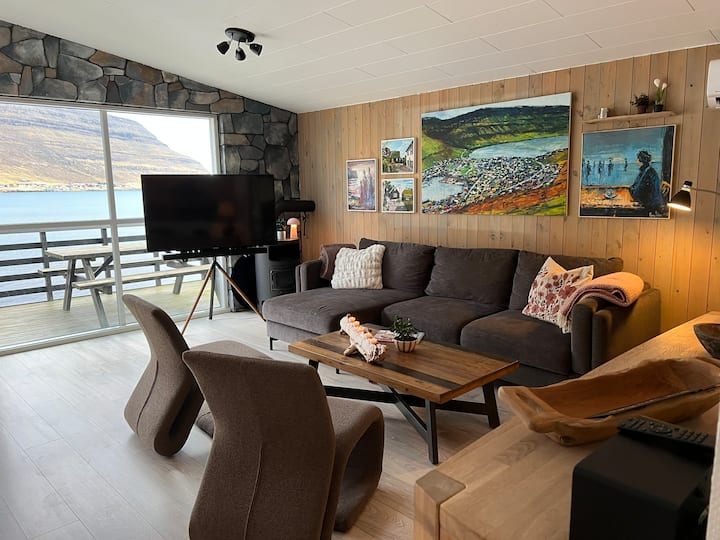 Fred, Udsigt, Rummeligt
Smukt Bådehus Til 6 Gæster - Îles Féroé