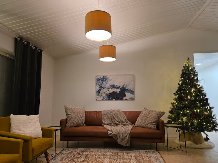 Talo Jämsä, 8,5 Km Himokselle, 133 Neliötä - Jämsä