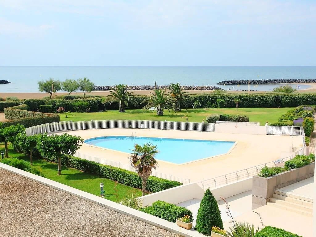 Cap d'Agde apartment facing the sea, Rochelongue beach - Apartments for ...