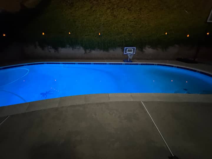 Elegant Home With Pool & Mountain View | 4br - Santee, CA