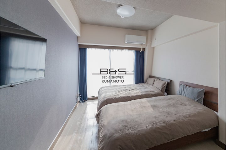 J2【無料駐車場付506】上通アーケード、繫華街、熊本城近く。長期滞在に便利エレベーター付マンション - Kumamoto